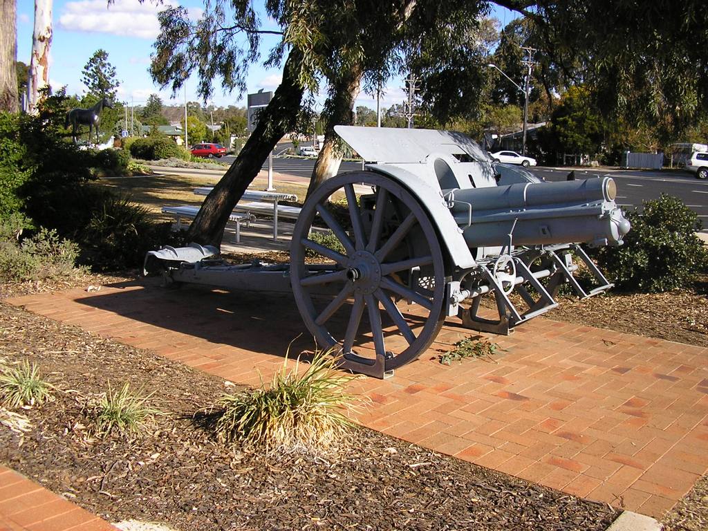 It is probably one of the 12 such howitzers received by Turkey during ...
